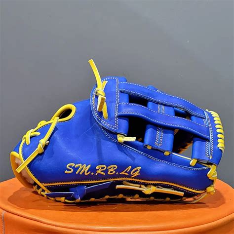 ㆍ 유니 오더 1루미트 입니다 유니글러브 Y글러브 Yooni글러브 Yoonicollectable 오더글러브 투수글러브 제작 유니 Yooni 야구글러브