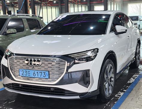 아우디 Q4 E Tron Bev 82kwh 스포트백 Rwd 40 프리미엄 357km