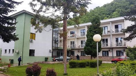 Лице од Скопје во тешка здравствена состојба донесено во Специјалната