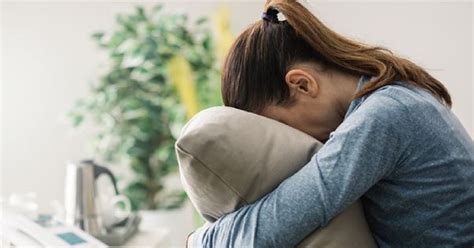 拿300萬幫大伯買新房！未婚懷孕女曝「準公婆不給聘金」：黃金也要用租的 Peekme