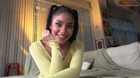 Is Xxlayna Marie The Most Beautiful Model Youve Ever Seen Suck Cock Xxx Videos Porno Móviles
