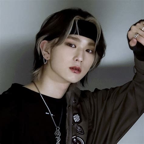 Pin By ᓚᘏᗢ On Bgs I Support Cute Couple Outfits Creative Eye Makeup Grunge Aesthetic