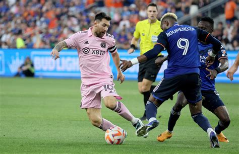 How To Watch Lionel Messis Documentary Series Online For Free