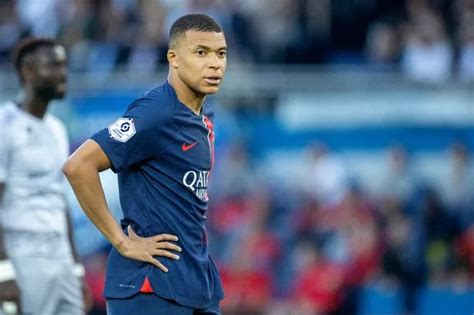 Kylian Mbappe Set For Crunch Talks Amid Chelsea And Arsenal Transfer