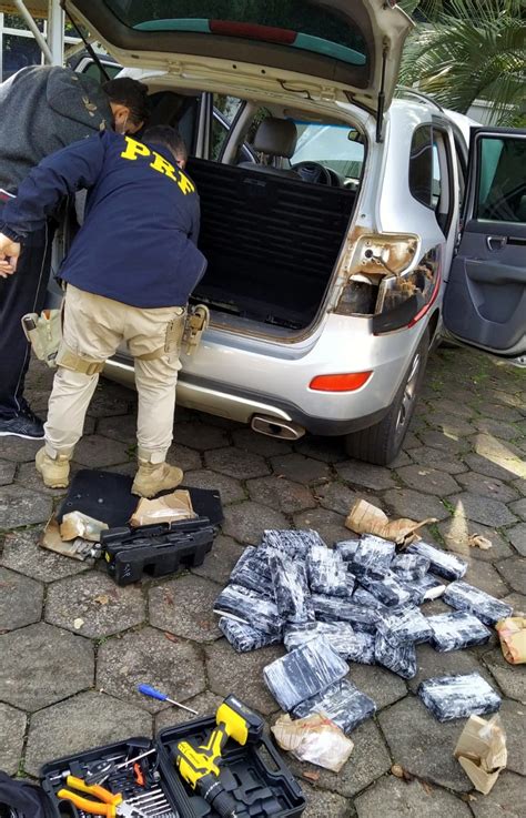 Prf Localiza Mais De R 3 Milhões Em Cocaína Escondidos Em Lataria De