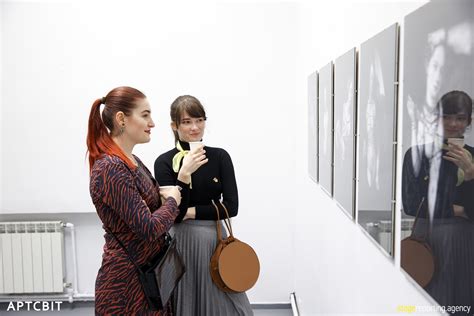 Кімната Кімната Added A New Photo