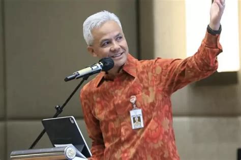 Perjalanan Karir Gubernur Jawa Tengah Ganjar Pranowo Sosok Calon Presiden Berikut