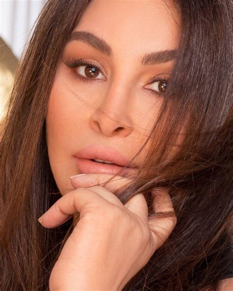 صور اليسا قبل وبعد مراحل تطوّر جمالها عبر السنوات جمالك