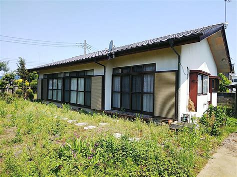笠間市吉岡地区に中古住宅出ました。 株愛宕不動産 【トップページ】
