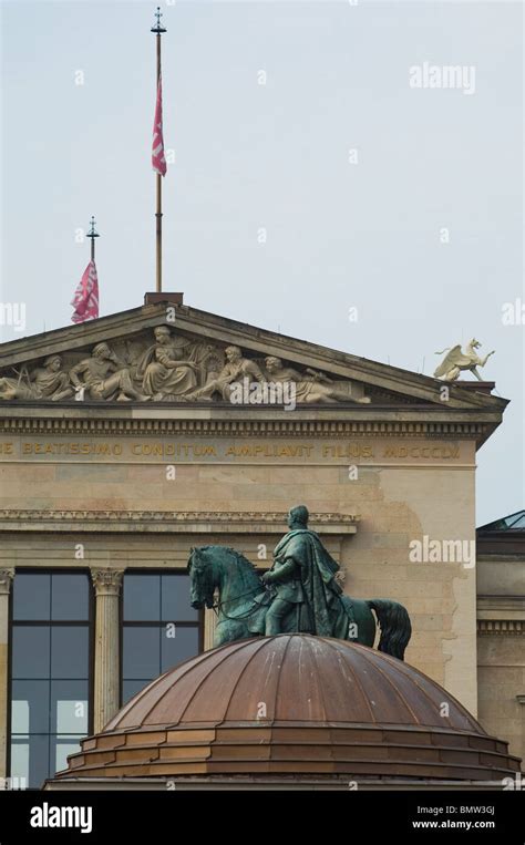 Neues Museum In Berlin Hi Res Stock Photography And Images Alamy