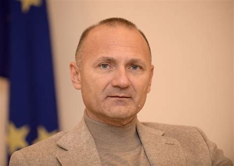 Росен Христов Всички наши успехи ясно показват неуспехите на ПП и ДБ