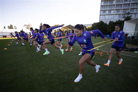 Claro Será Operadora Oficial Da Copa Do Mundo Feminina No Brasil