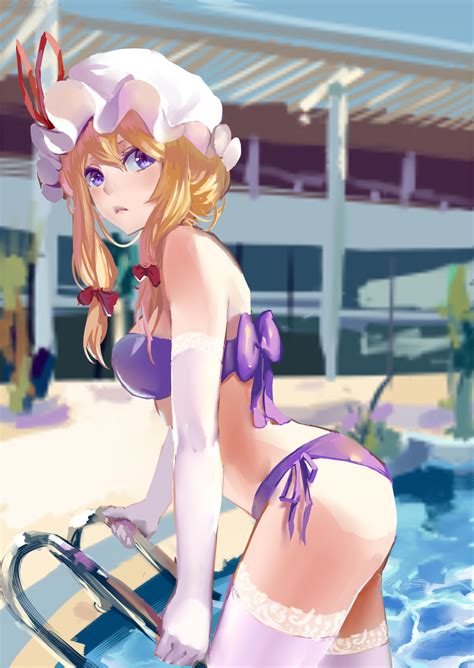 Yakumo Yukari Touhou Drawn By Liyou Ryon Danbooru