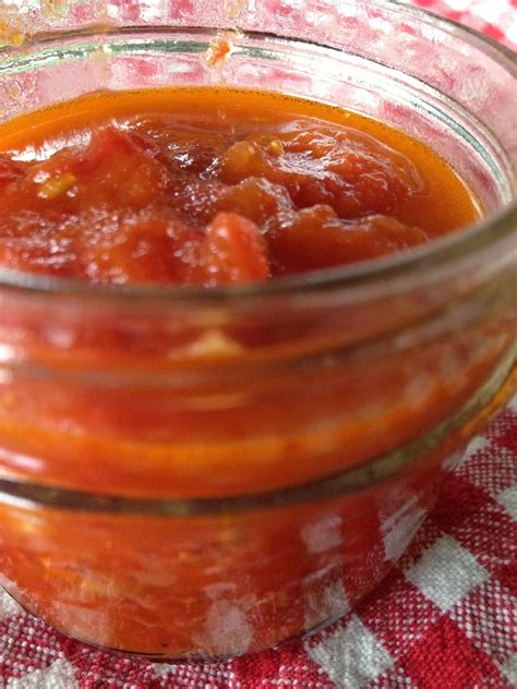 Easy Homemade Tomato Sauce
