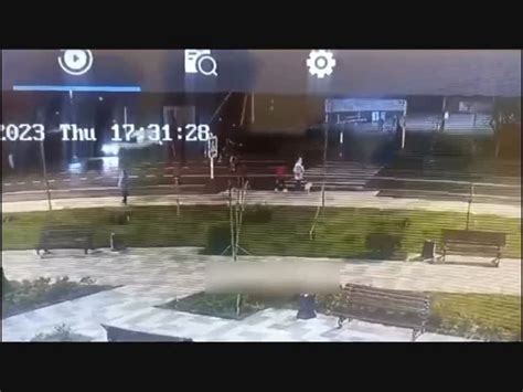 Массивные колеса буквально размазали первоклассника по асфальту :: ВЫ ...