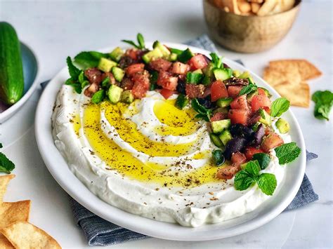 Cucumber Tomato Labneh Pure Flavor®