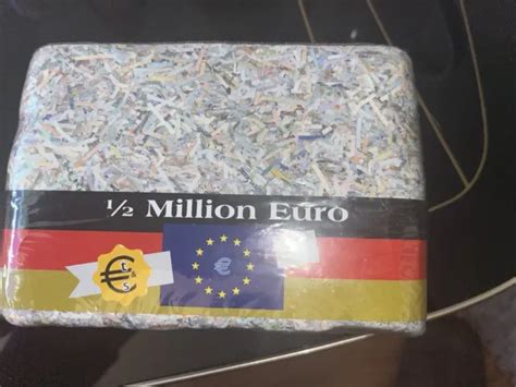 HALBE MILLION EURO Geschreddert Super Geschenk Original Verpackung EUR