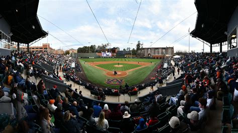 Auburn Vs Usc Series Moved To Plainsman Park Auburn Tigers