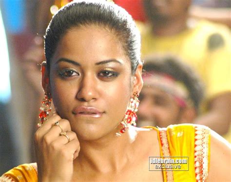 Current Celebrity News Hot Mumaith Khan Vulgar Seductive Naughty