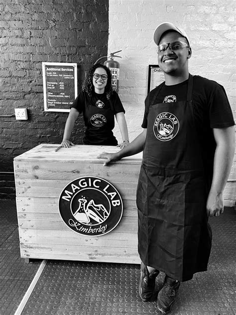 Magic Lab01 Meet Liam Magic Labs New Right Hand💚