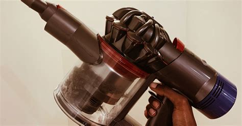 Best Dyson Vacuum 2020 V8 Absolute Review