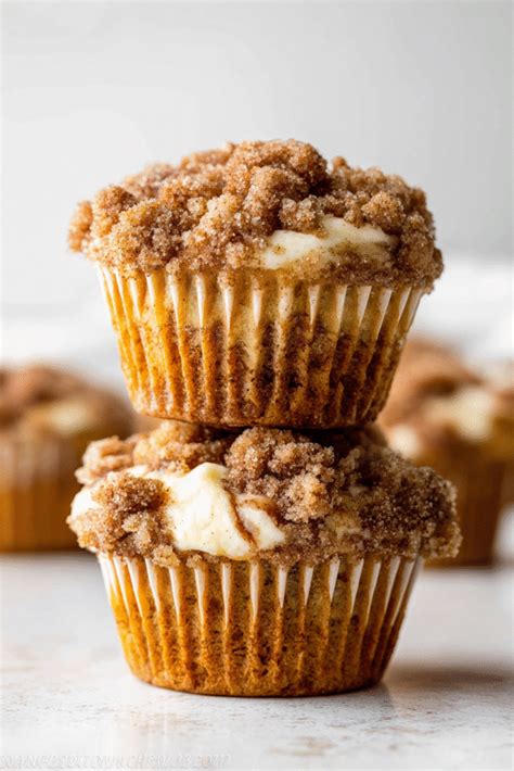 Pumpkin Cheesecake Muffins
