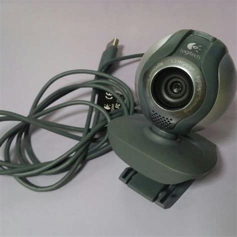 Logitech Webcam C200 Computers And Tech Parts And Accessories Networking On Carousell
