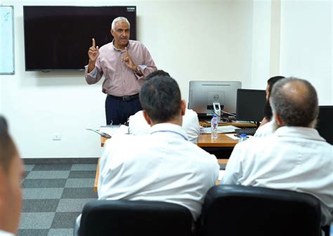 سنا فودز توكيد الجودة وسلامة الغذاء بشركة سنا فودز تعقد حلقات تدريبية لمديري ورؤساء الأقسام