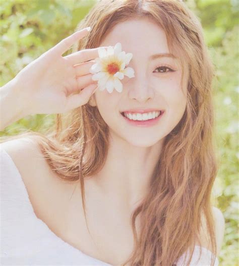 Kpop Girl Groups Korean Girl Groups Kpop Girls Summer Shots Female Character Inspiration