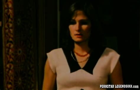 Retro Pornstar Veronica Taylor Pleasures Her Lover Sensually John Holmes