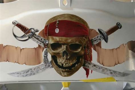 Airbrushed Pirates Of The Caribbean Skull On Motorcycle Fairing By Kiwi
