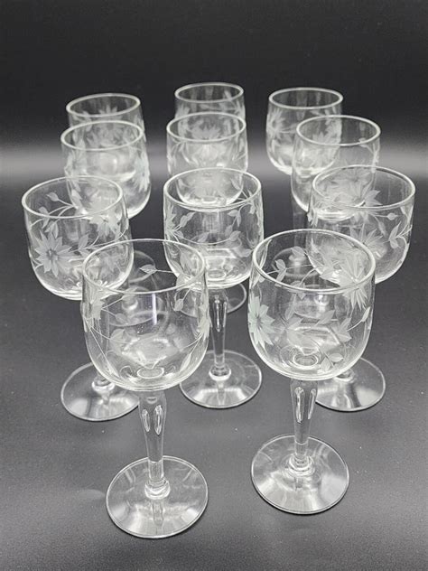 Glastonburylotus Floral Cut Wine Glasses 5 12 In Etsy