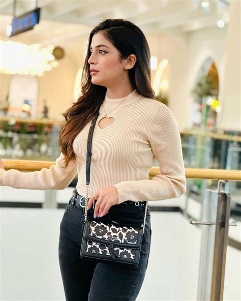 Laiba Khan Wallpapers Wallpaper Cave