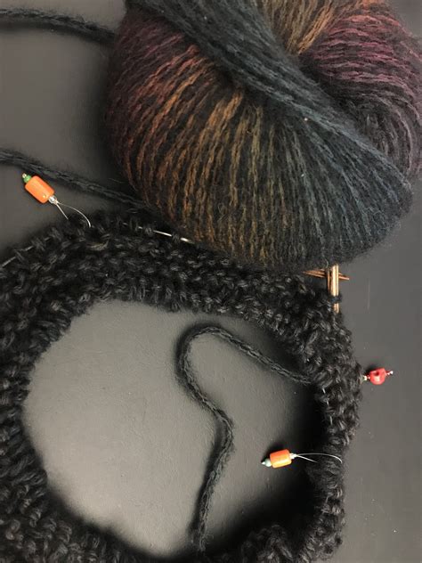 Möbius Loop Woolplace