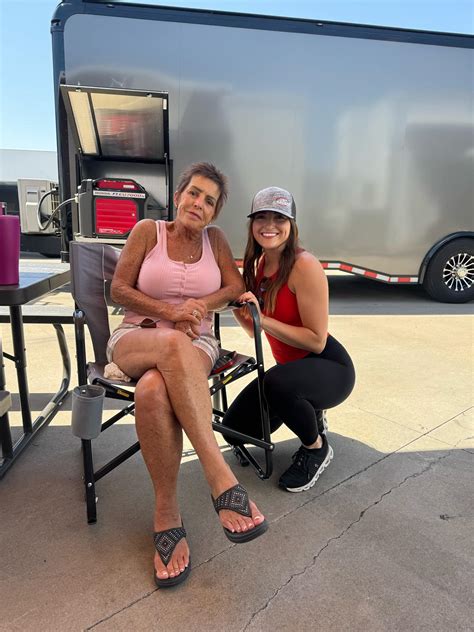 Jordan Eperjesi Jordan Eperjesi Added A New Photo