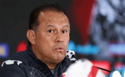 Selección Peruana Juan Reynoso Entregó Su Primera Convocatoria Como