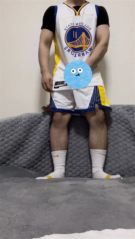 体育生 狼痞🍆 On Twitter 【🏀体育生都是骚逼 肌肉男都是贱狗⚽️】 给我狼崽🐺 搓个螺旋丸 私信已开 有事私信