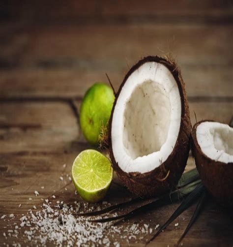 Coconut Lime Candle Scent Village Craft And Candle