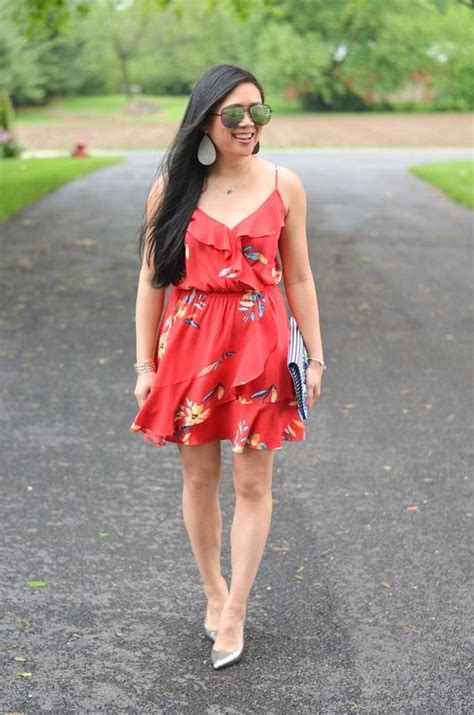 Floral Dress And Stripe Clutch And Metallic Heels Outfit Floral Dress