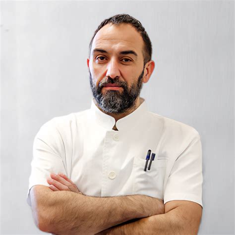 Dr Martin Popević Poliklinika Fizikus Beograd