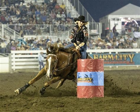 Cougar Cowgirl Counting Down The Weeks The Daily Evergreen
