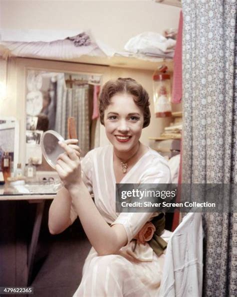 10698 Julie Andrews Photos And High Res Pictures Getty Images