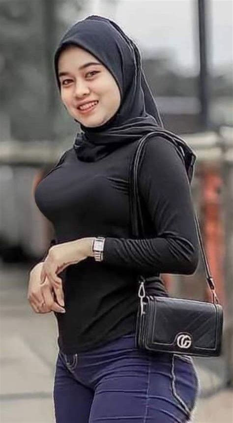 Beautiful Hips Beautiful Muslim Women Cool Girl Hot Muslim Morden