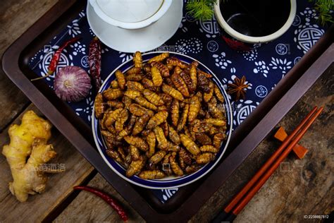 特色美食小吃油炸蚕蛹 站酷海洛 正版图片 视频 字体 音乐素材交易平台 站酷旗下品牌