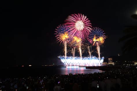 熱海花火 絶景事典