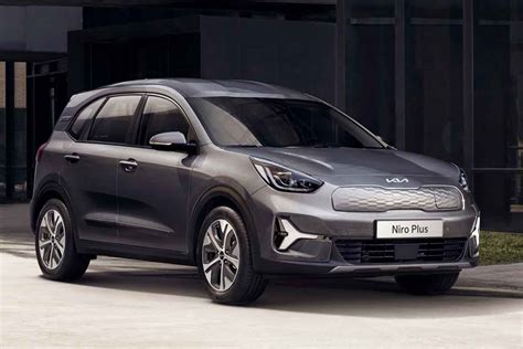 2천은 빼드릴 게” 기아 니로 플러스 경차 값 수준으로 확 내린다 네이트뷰