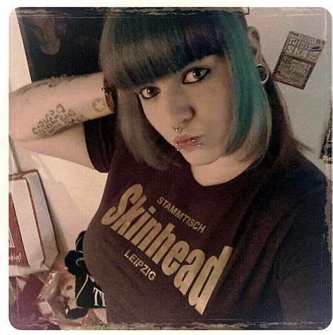 Skin Girls Porn Pictures Xxx Photos Sex Images 1987698 Pictoa