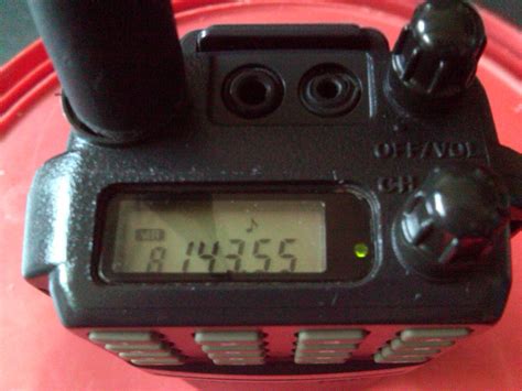 Radiokreasi ICOM IC V68