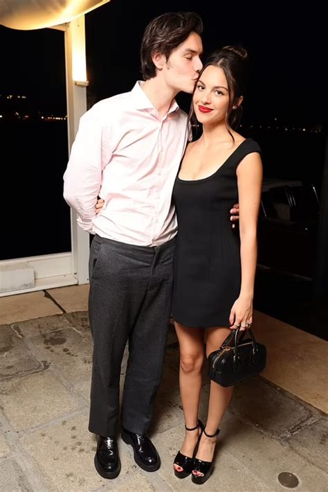 Olivia Rodrigo And Louis Partridge Pose In Cute Pictures After