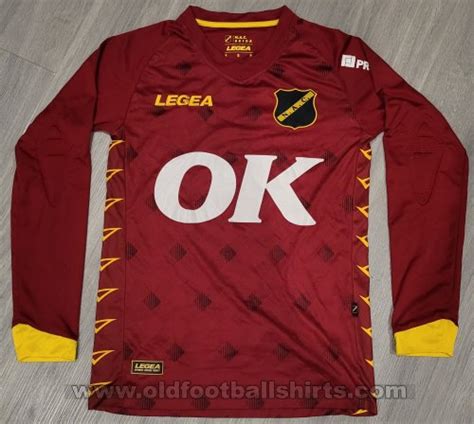 NAC Breda Goalkeeper Football Shirt 2019 2020 Sponsored By OK